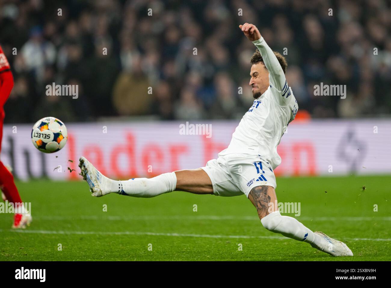 Copenhagen, Denmark. 23rd Feb, 2025. Jordan Larsson (11) of FC ...