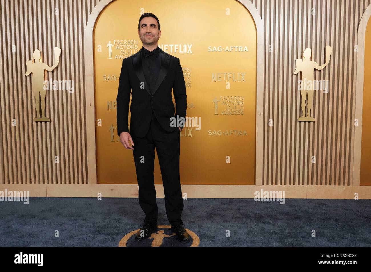 Brett Goldstein arrives at the 31st annual Screen Actors Guild Awards ...