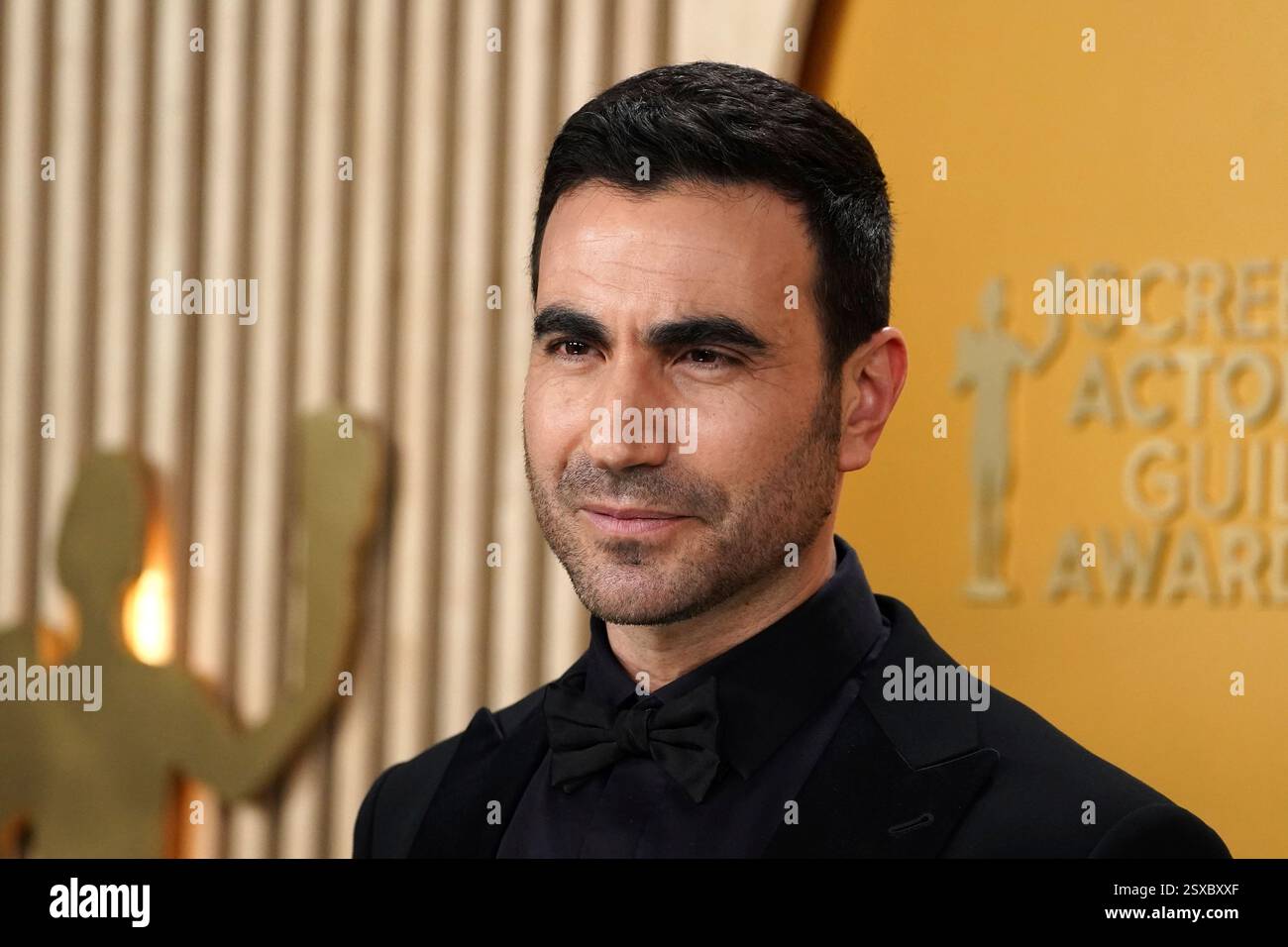 Brett Goldstein arrives at the 31st annual Screen Actors Guild Awards ...