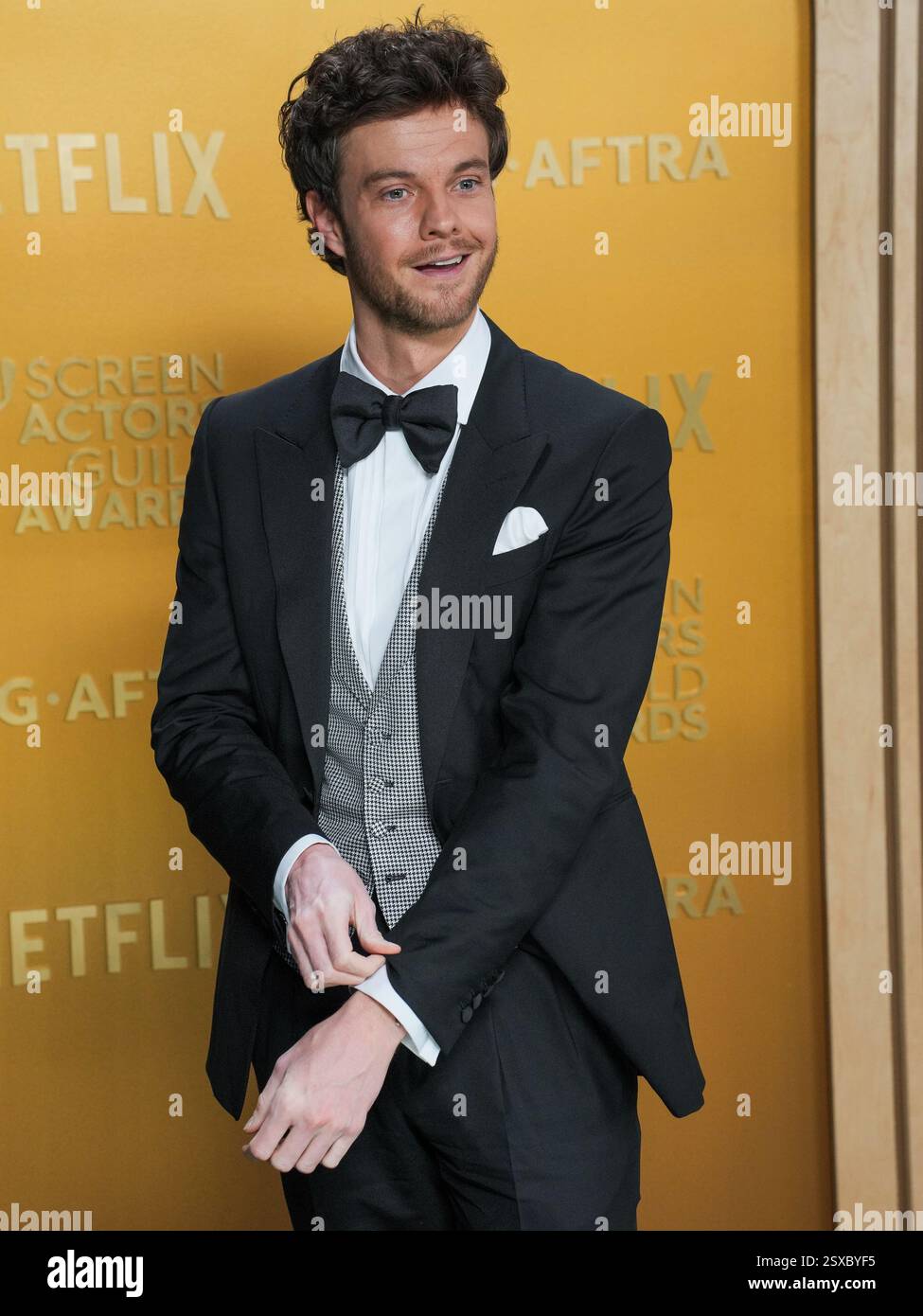 Los Angeles, USA. 23rd Feb, 2025. Jack Quaid walking on the red carpet ...