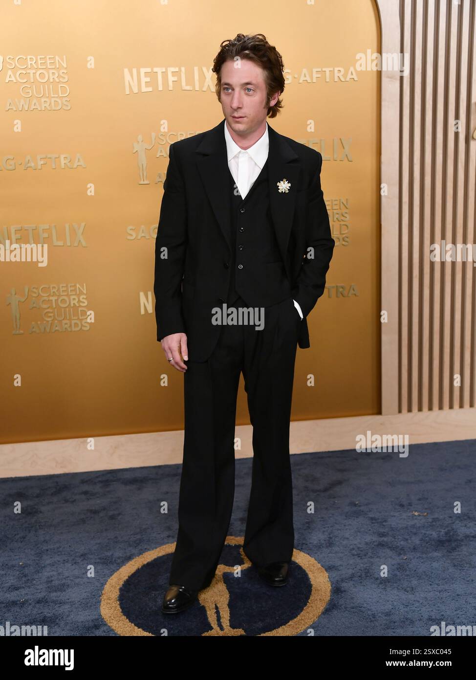 Jeremy Allen White arrives at the 31st annual Screen Actors Guild ...