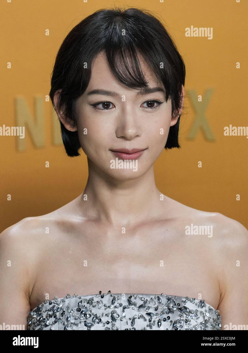 Los Angeles, USA. 23rd Feb, 2025. Moeka Hoshi walking on the red carpet ...