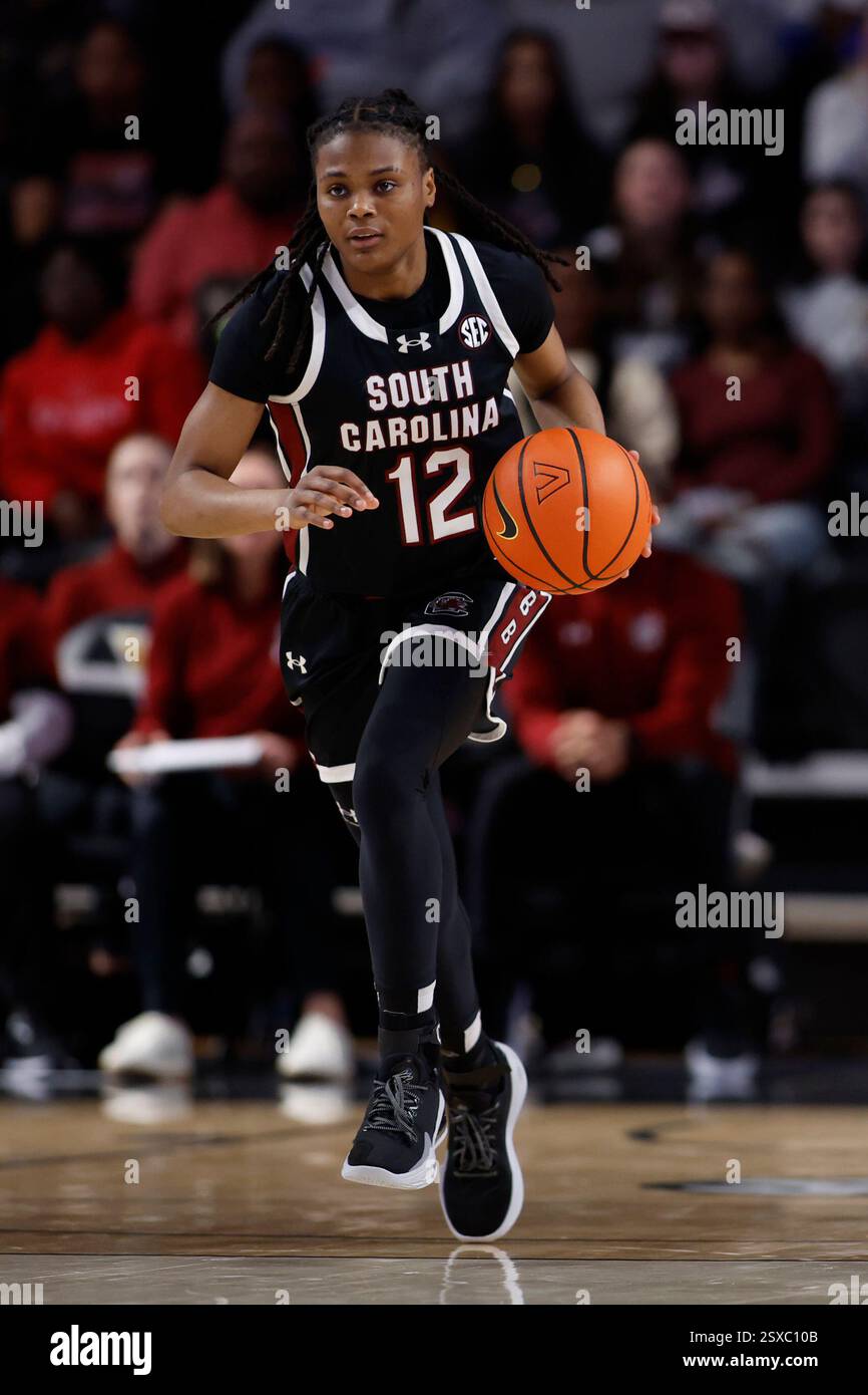 NASHVILLE, TN - FEBRUARY 23: South Carolina Gamecocks guard MiLaysia ...