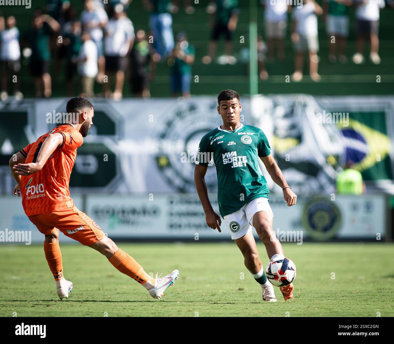 GO - GOIANIA - 02/23/2025 - GOIANO 2025, GOIAS x ABECAT - Danilo player of Goias during the ...