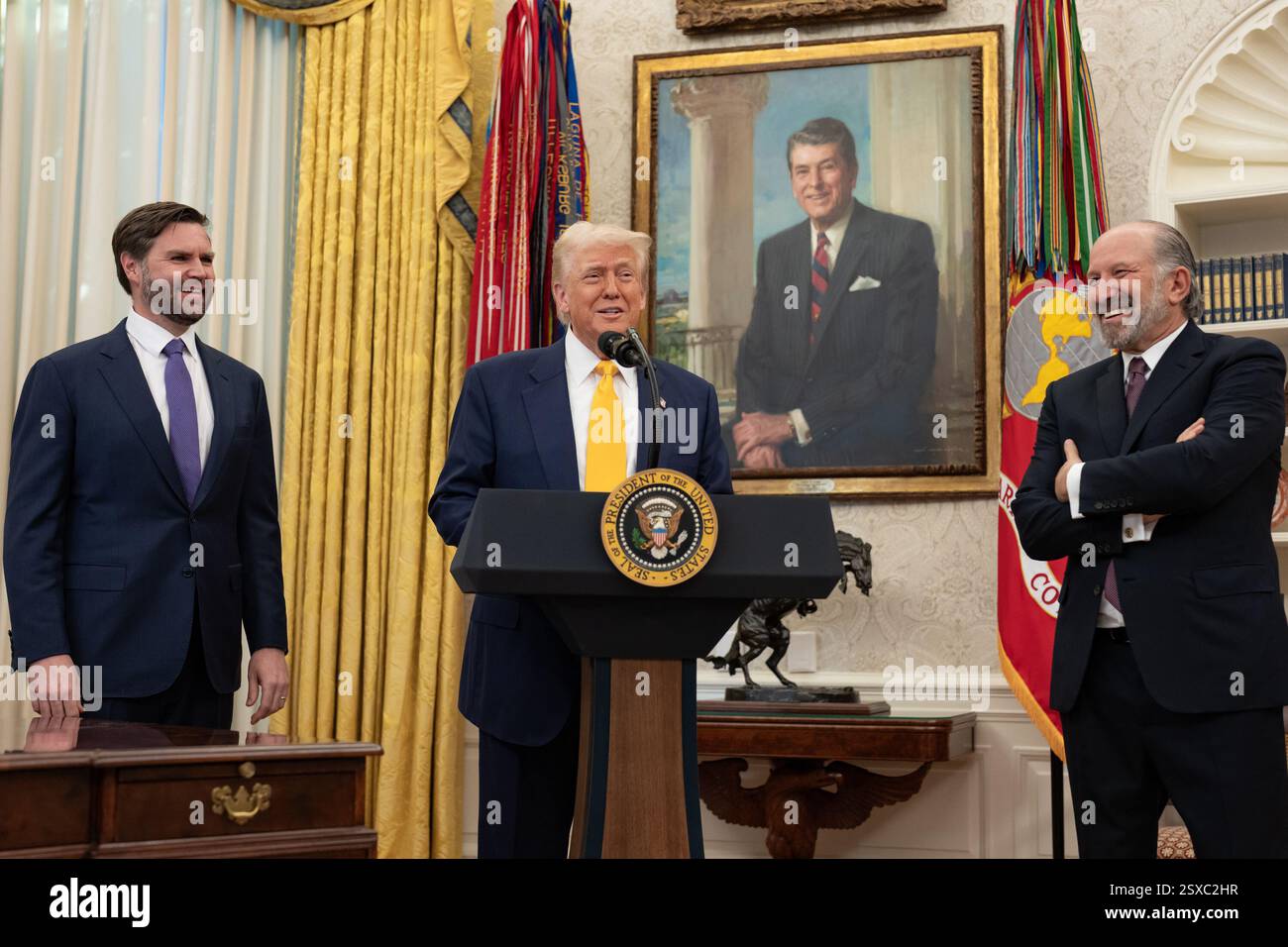 President Donald Trump makes remarks at the swearing-in of Commerce ...