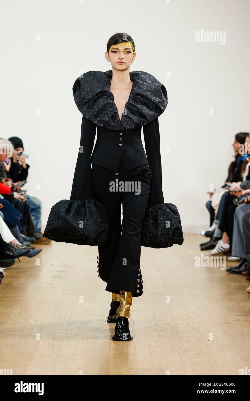 KEBURIA Autumn-Winter 2025 runway during London Fashion Week on ...