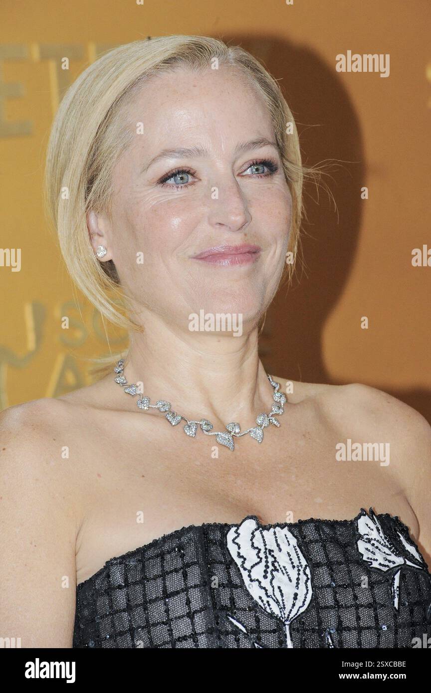 Gillian Anderson at arrivals for The 31st Annual Screen Actors Guild ...