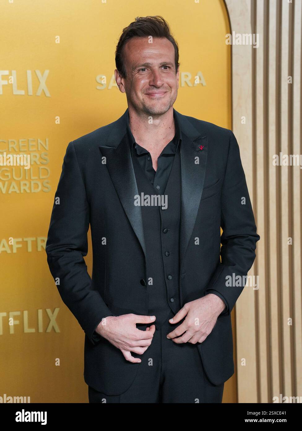Los Angeles, USA. 23rd Feb, 2025. Jason Segel walking on the red carpet ...