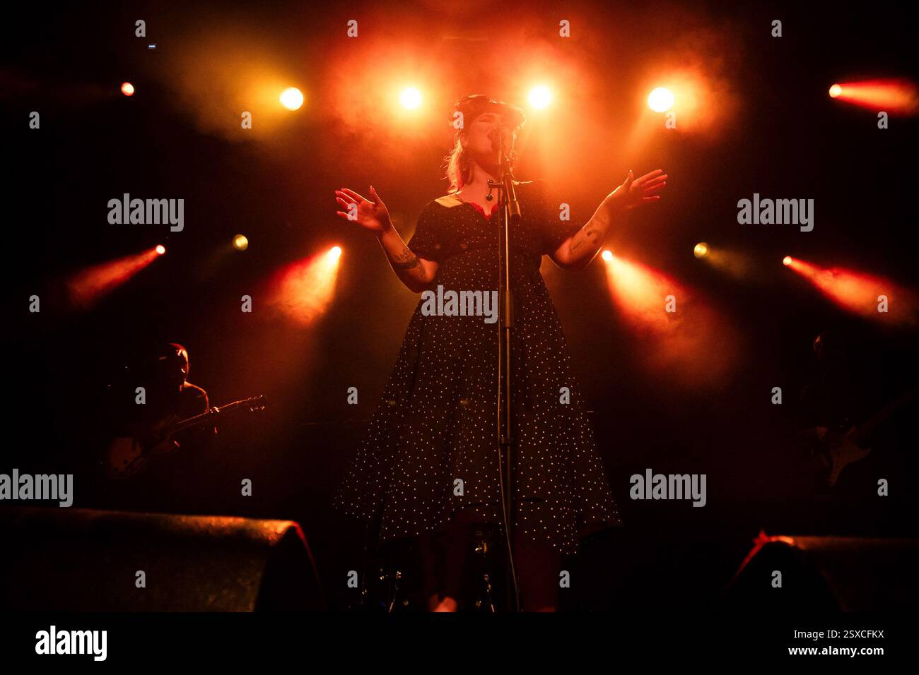 Porto, Portugal. 22nd Feb, 2025. Bronte Shande of The Amy Winehouse ...
