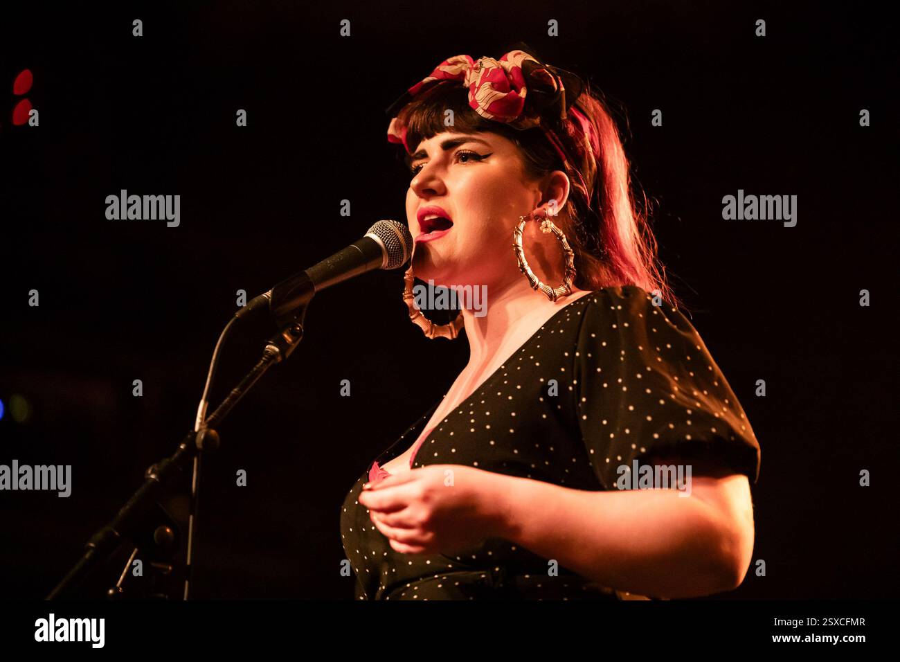 Porto, Portugal. 22nd Feb, 2025. Bronte Shande of The Amy Winehouse ...
