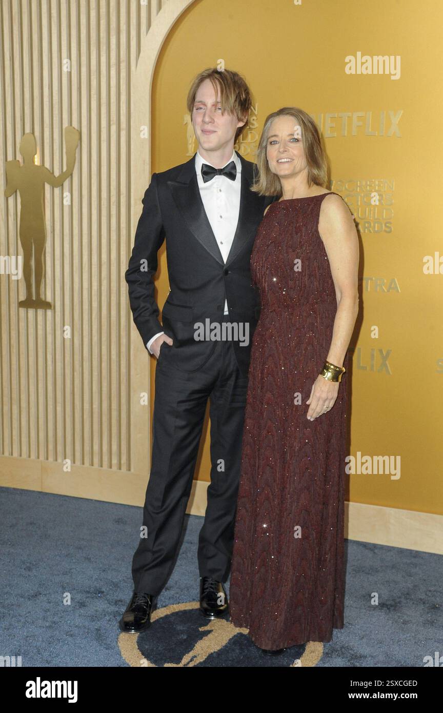 Charlie Foster, Jodie Foster at arrivals for The 31st Annual Screen ...
