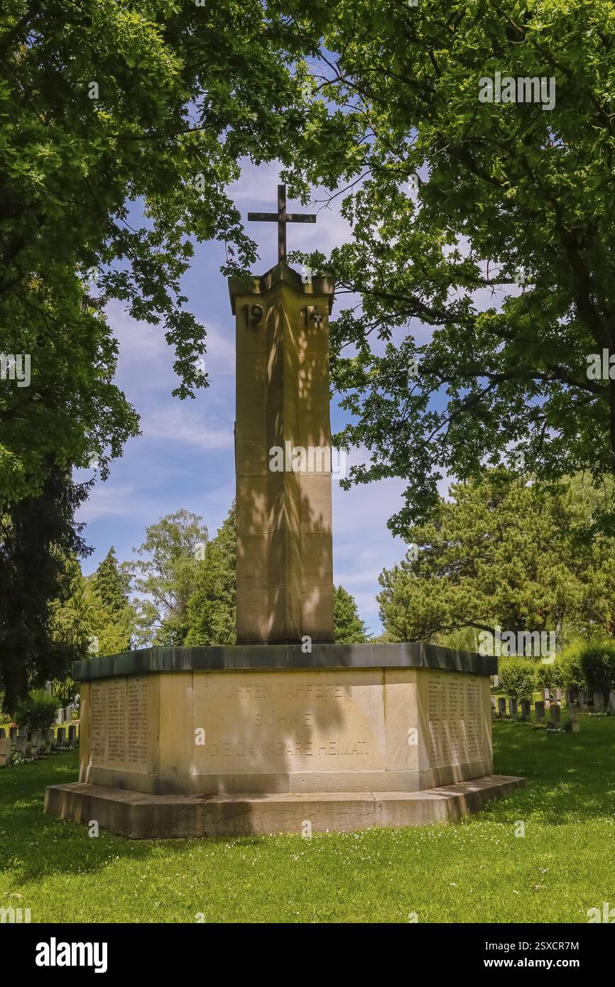 Memorial, Remembrance of the victims of the First World War, Cross ...