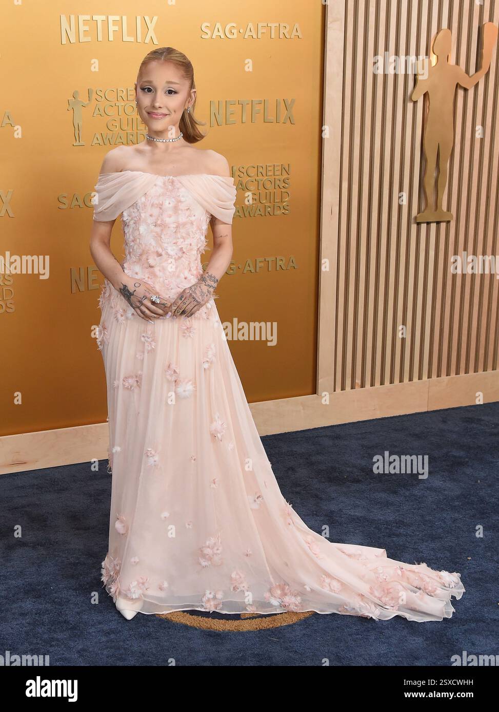 Los Angeles, USA. 23rd Feb, 2025. Ariana Grande arriving to the 31st ...