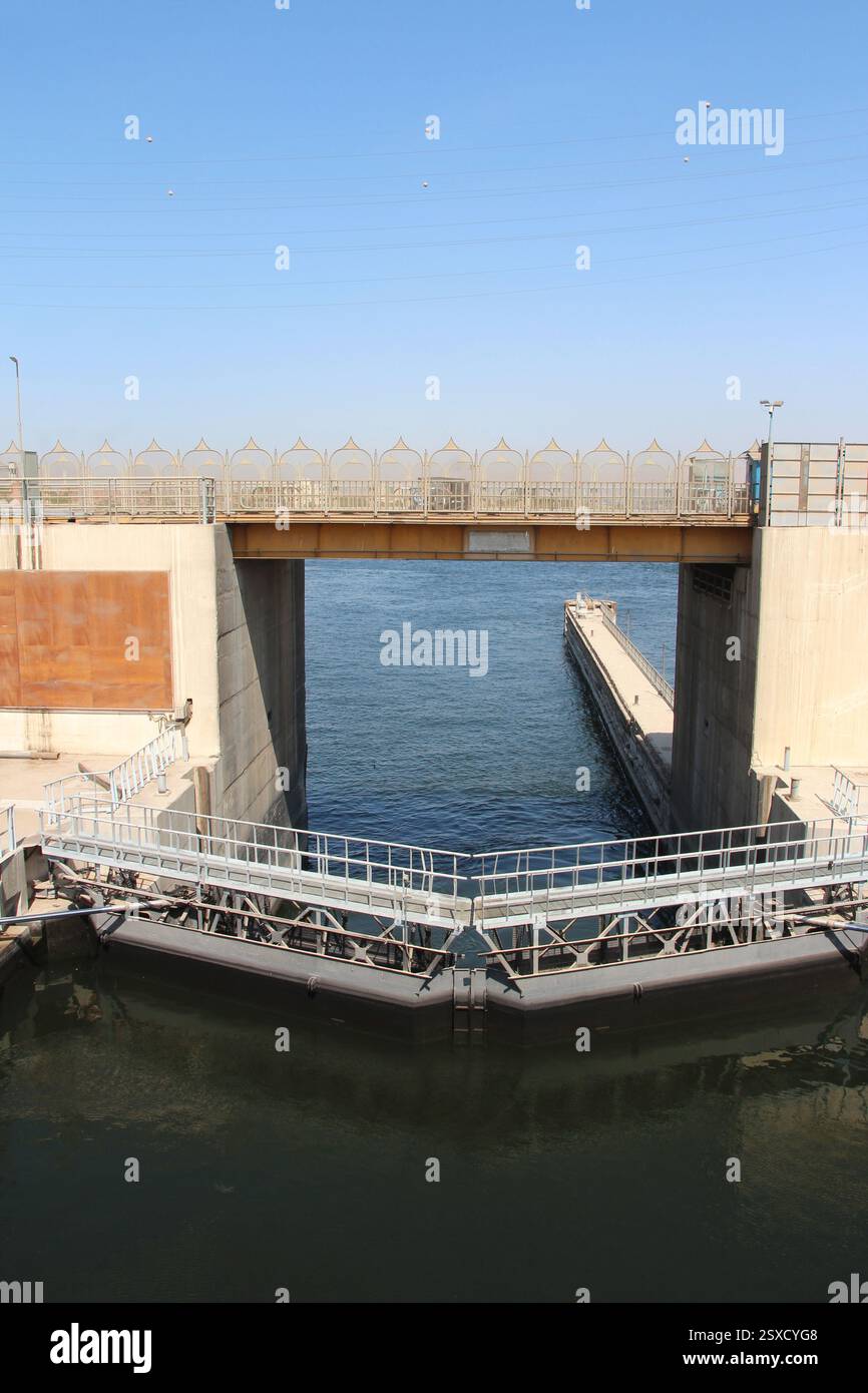 In front of the gate of Esna Lock as an elevator for boats on the River ...