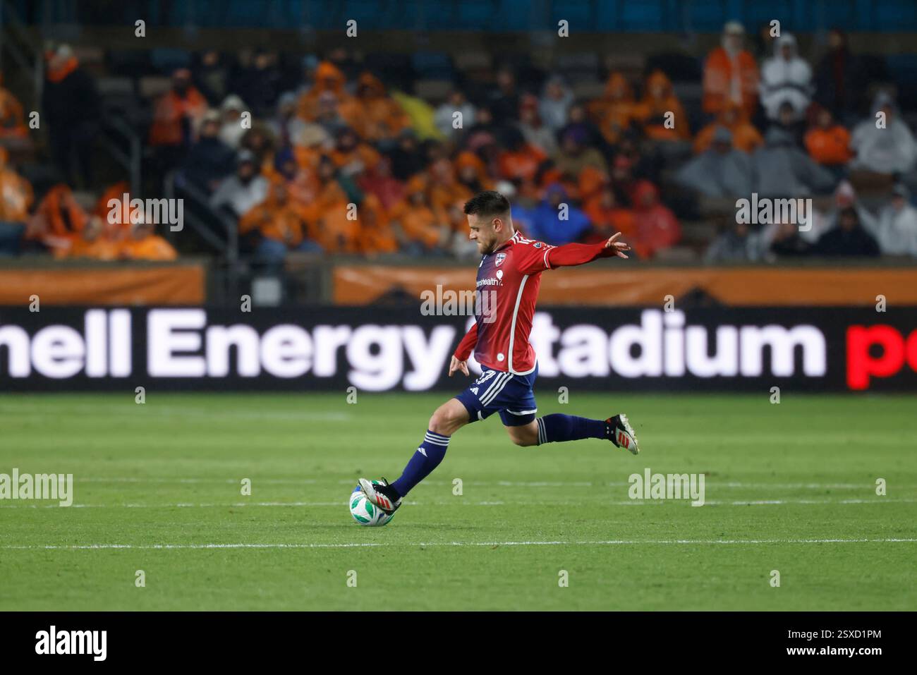 FC Dallas central midfielder Ramiro Moschen Benetti (17) during an MLS ...