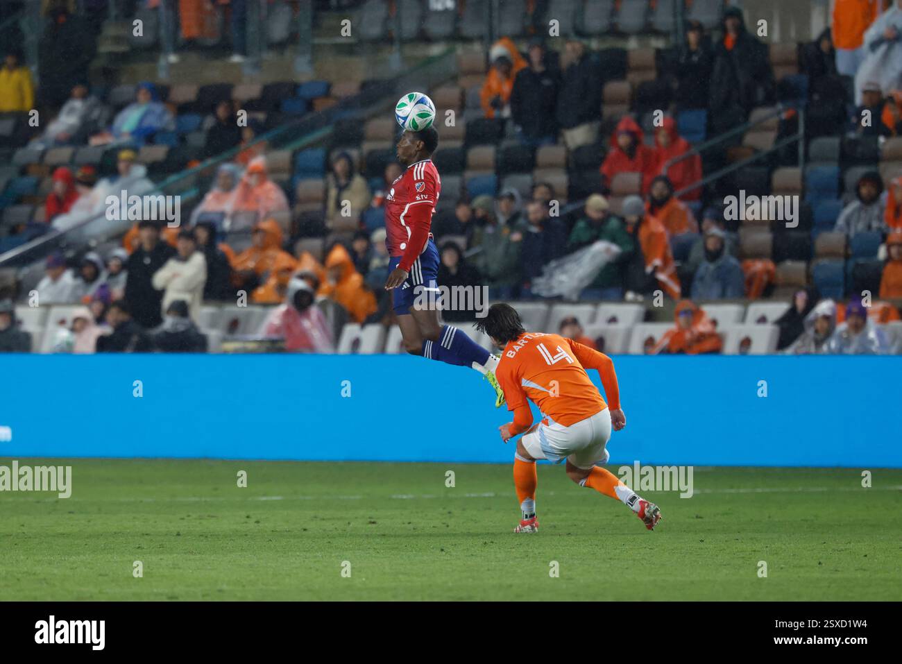 FC Dallas left wing Anderson Andres Julio (11) during an MLS soccer ...