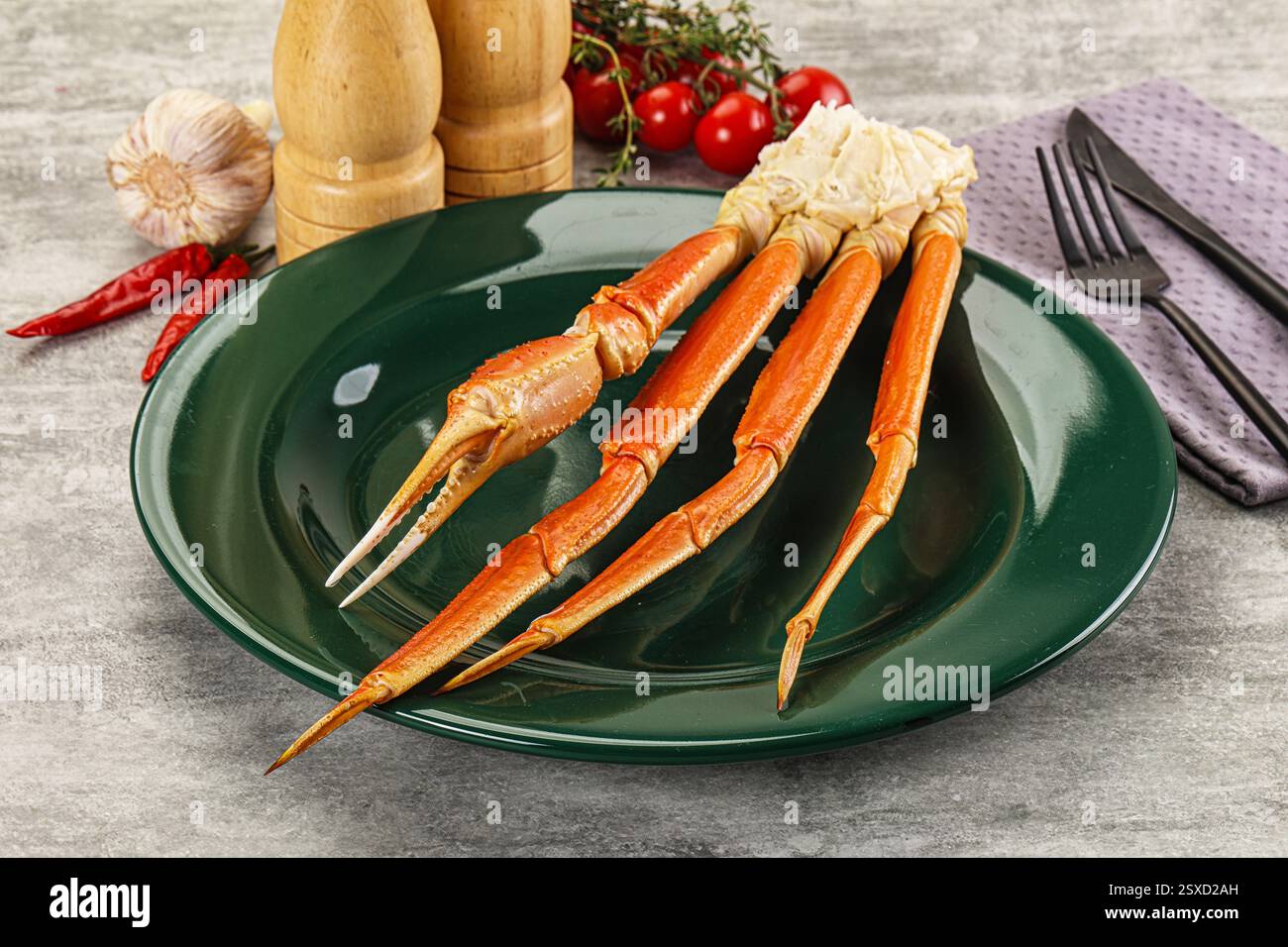 Delicous luxury boiled crab claw legs Stock Photo - Alamy