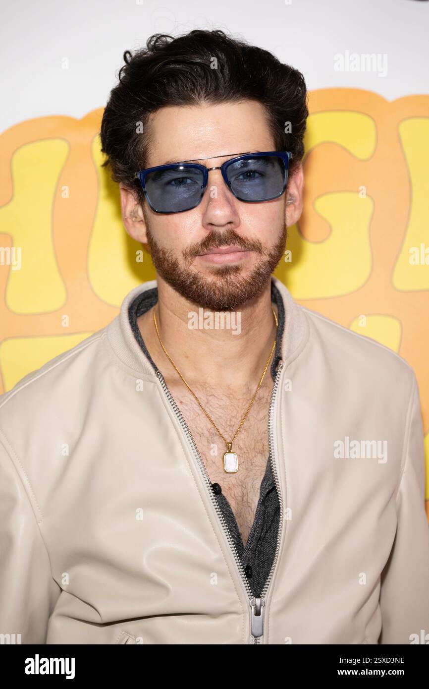 Los Angeles, United States. 22nd Feb, 2025. Hugh Peeple Musician Morgan ...