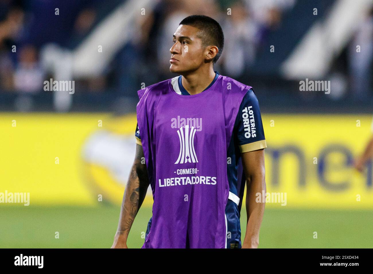 Alianza lima copa libertadores 2025 hi-res stock photography and images ...