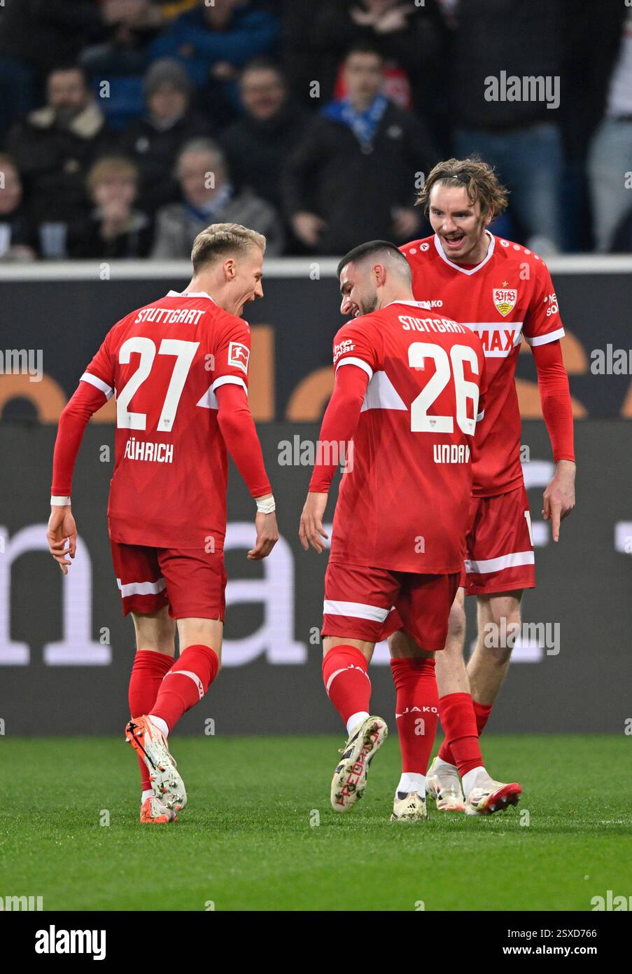 TOR zum 0:1 Nick Woltemade VfB Stuttgart (11) Torjubel Deniz Undav VfB Stuttgart (26) Chris ...