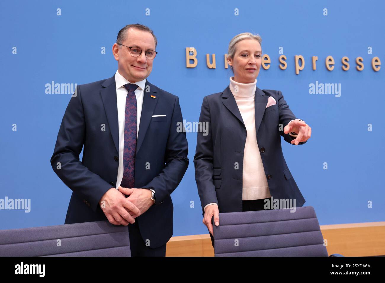Tino Chrupalla, Co-Vorsitzender der AfD, Alice Weidel, Co-Vorsitzende ...