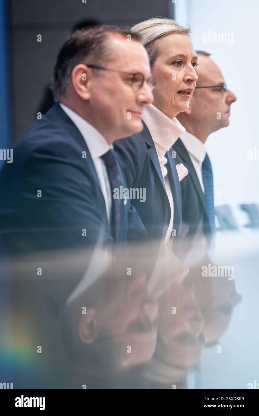 Bundespressekonferenz AfD - Zu den Bundestagswahlen Dr. Alice Weidel ...