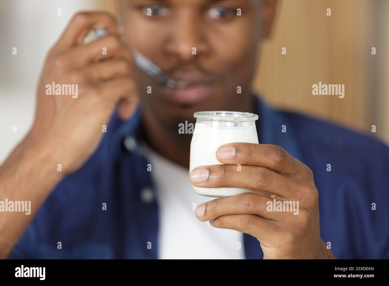 Youngadult man hi-res stock photography and images - Alamy