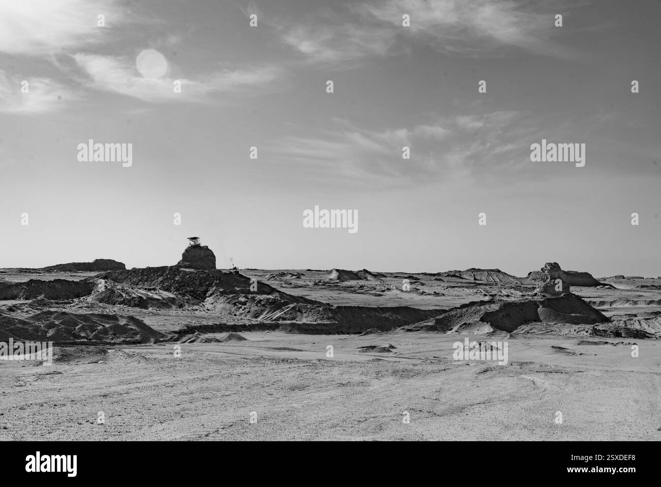 Summer in qatar people Black and White Stock Photos & Images - Alamy
