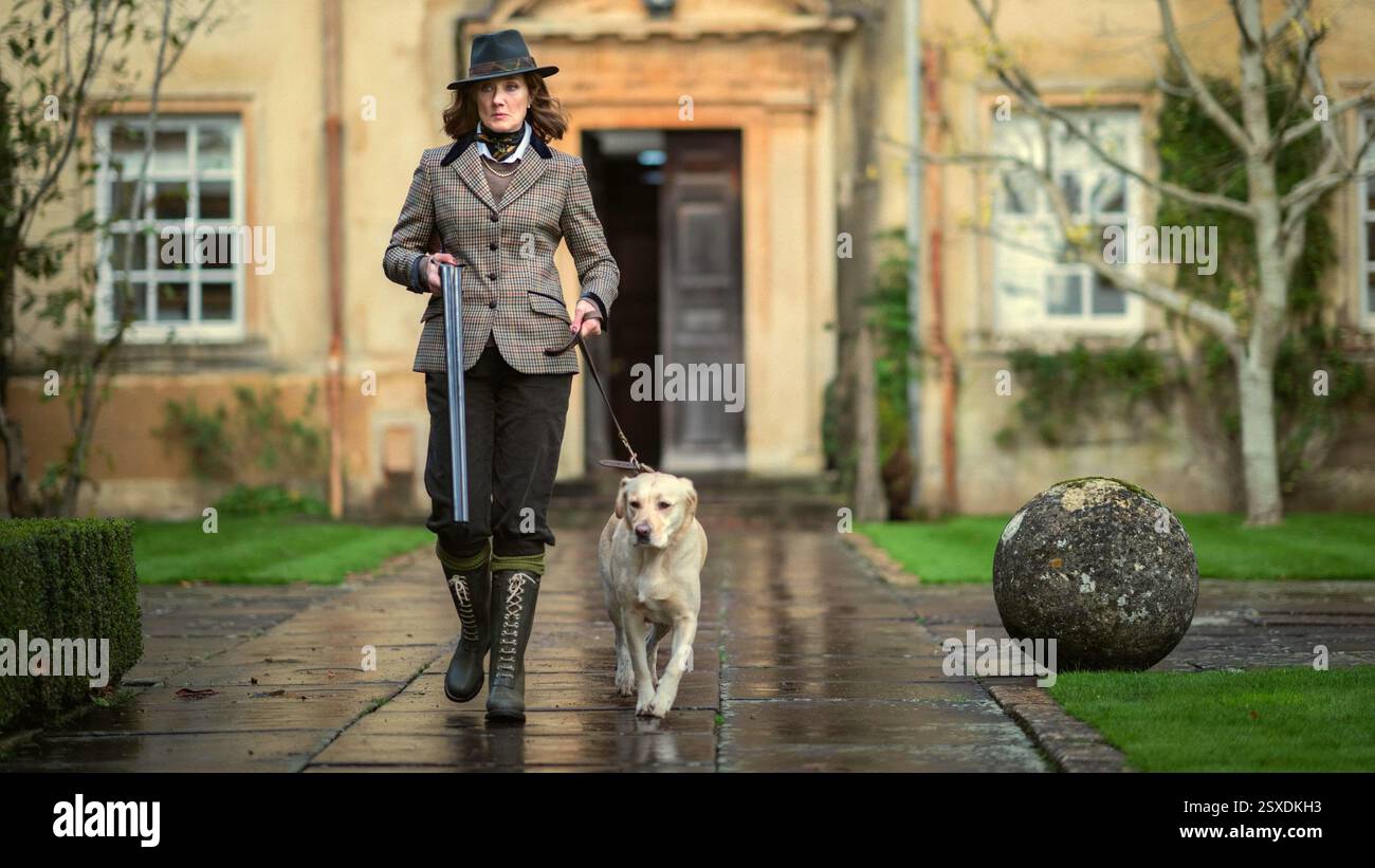 JOELY RICHARDSON in THE GENTLEMEN (2024), directed by DAVID CAFFREY ...