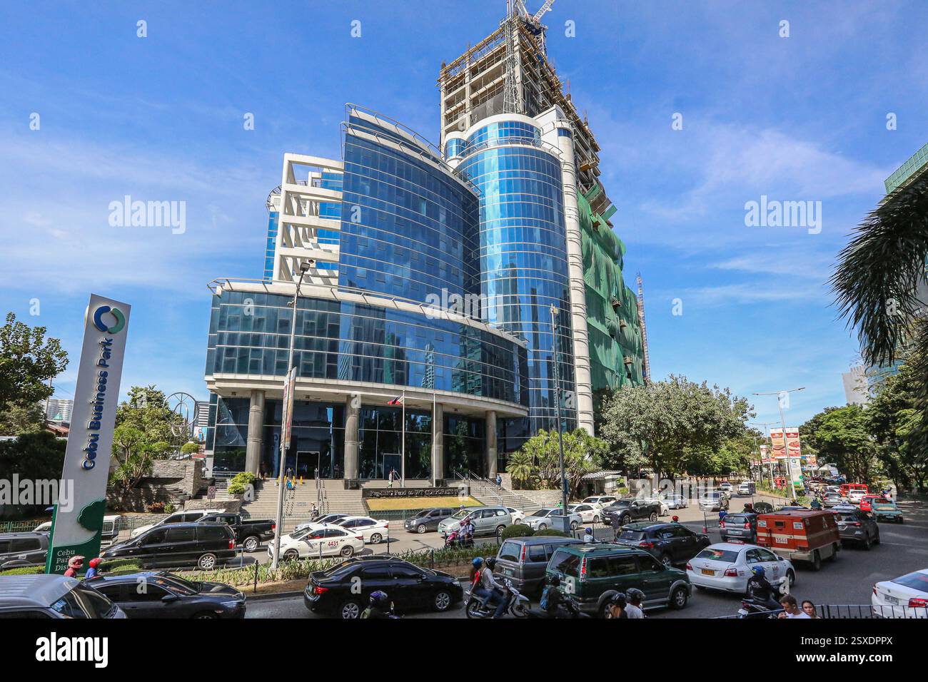 Pag-IBIG Fund building, Mindanao Ave, Cebu City, Philippines, Business ...