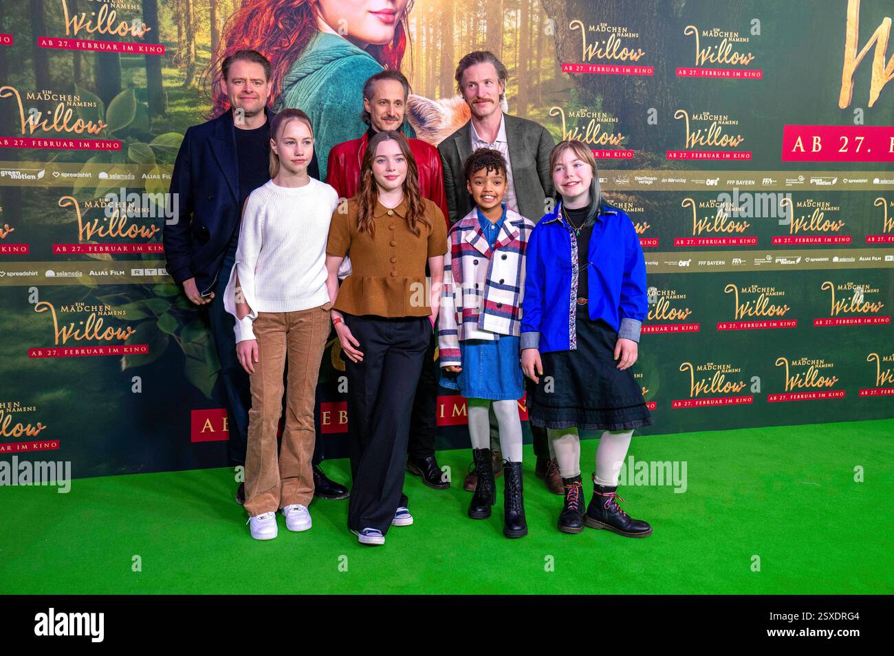 Max Giermann, Cora Trube, Ava Petsch, Michael Ostrowski, Mary Tölle, Golo Euler und Anna von ...