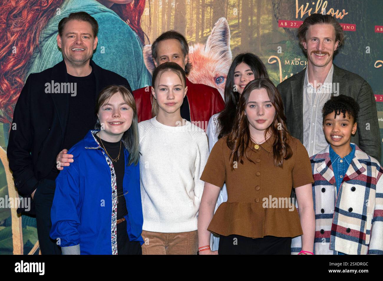 Max Giermann, Anna von Seld, Cora Trube, Michael Ostrowski, Lola Linnea ...