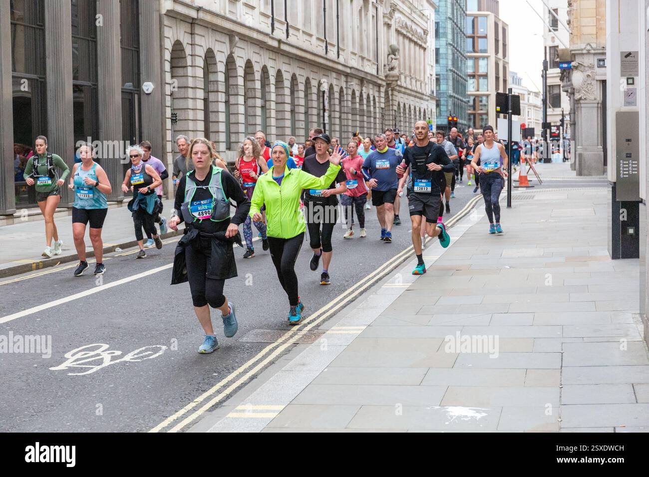 Cancer Research UK London Winter Run, 10th Anniversary Feb 2025 Stock ...