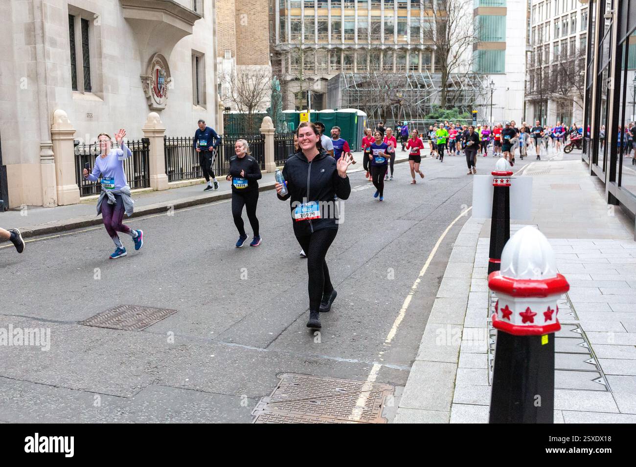 Cancer Research UK London Winter Run, 10th Anniversary Feb 2025 Stock ...