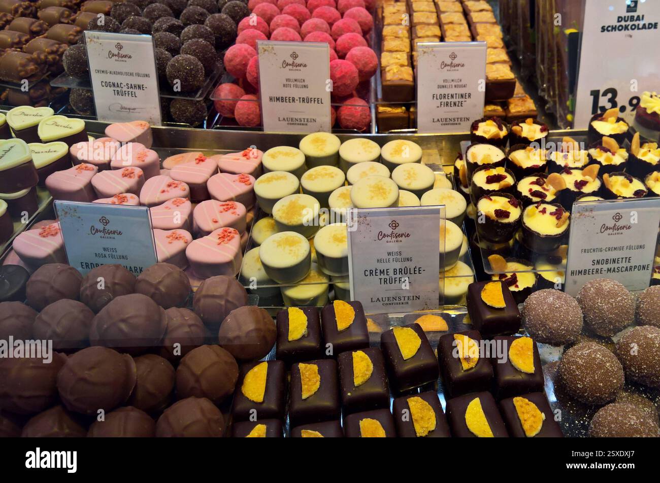 Confiserie Lauenstein, Praline bzw Schokoladen Pralinen von der ...