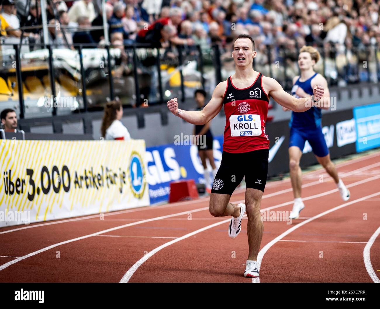 Dortmund, Deutschland. 23rd Feb, 2025. Zieljubel: Florian Kroll (LG Osnabr?ck) wird Deutscher ...