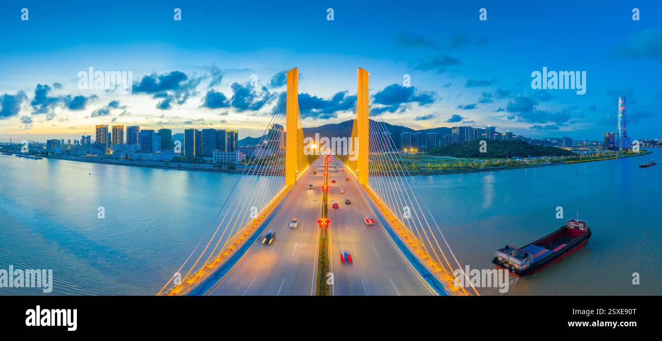 Night view of Hengqin Bridge in Zhuhai, Guangdong Province, China Stock ...
