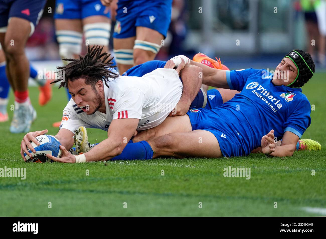 Try of Mickael Guillard of France and Juan Ignacio Brex of Italy during ...