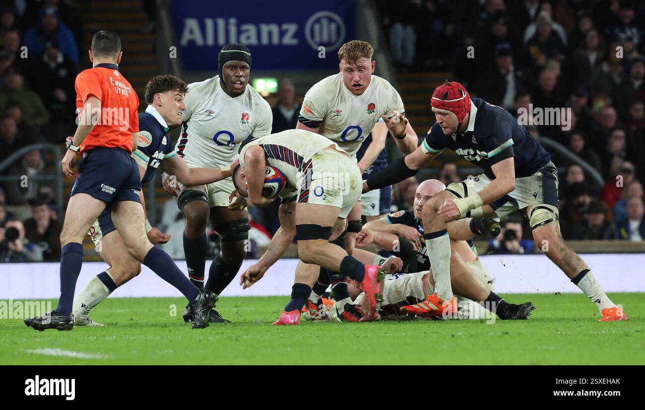 London, UK. 22nd Feb, 2025. L-R England's Maro Itoje(Saracens) England ...