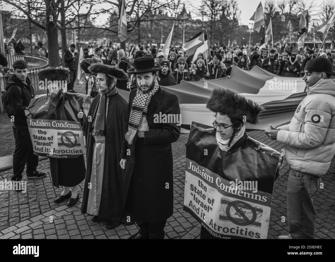 Flag gaza uk Black and White Stock Photos & Images - Alamy