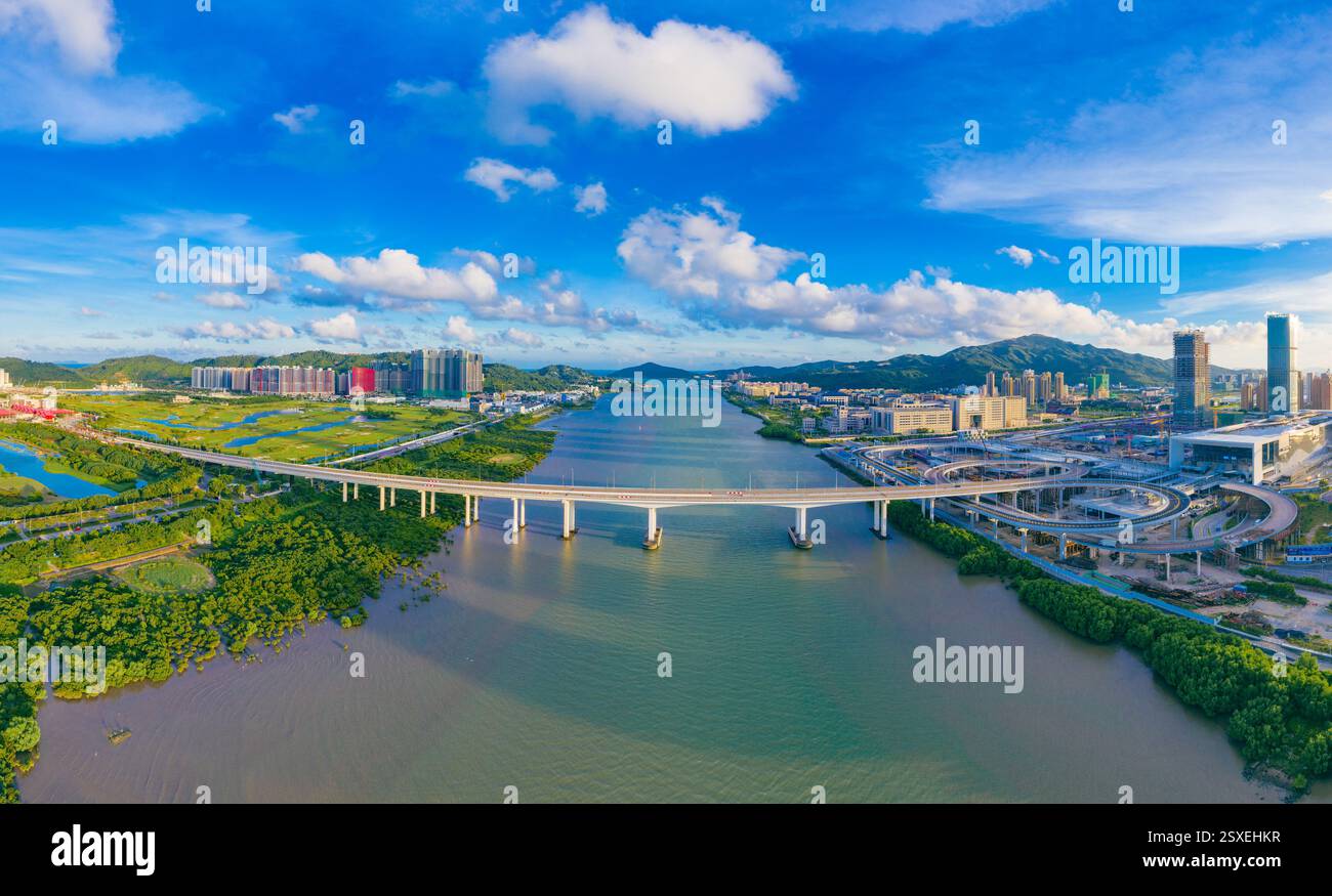 Lotus Bridge linking Zhuhai and Macau, China Stock Photo - Alamy