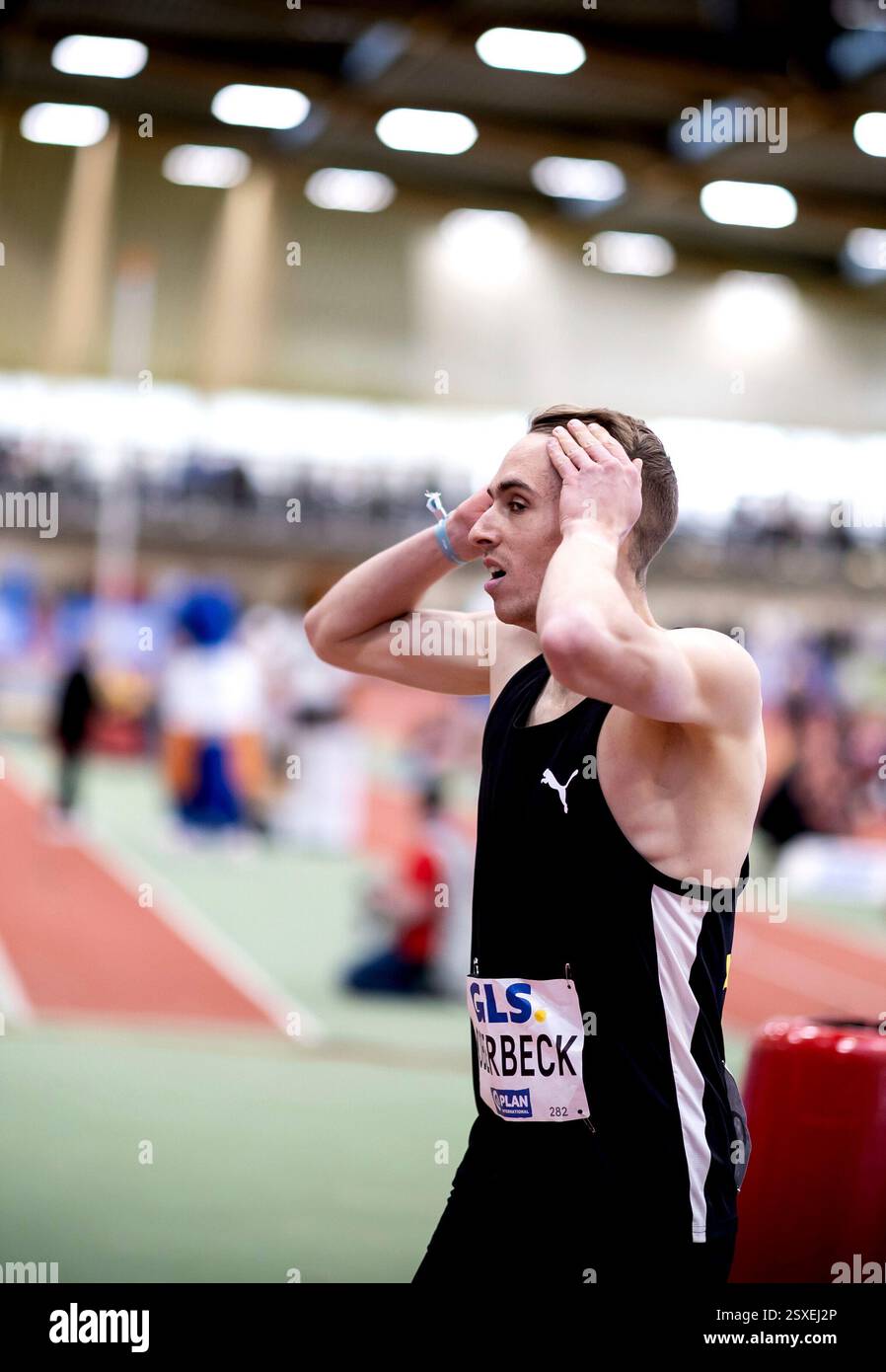 Dortmund, Deutschland. 23rd Feb, 2025. Luis Oberbeck (LG G?ttingen ...