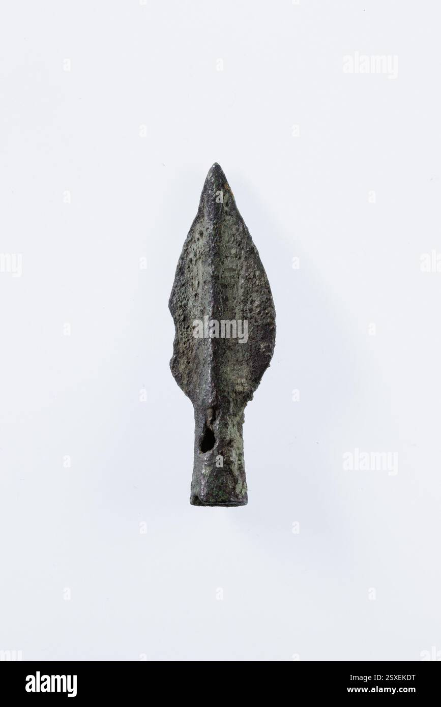 A bronze or copper alloy arrow point from Ancient Egypt, dating back to ...