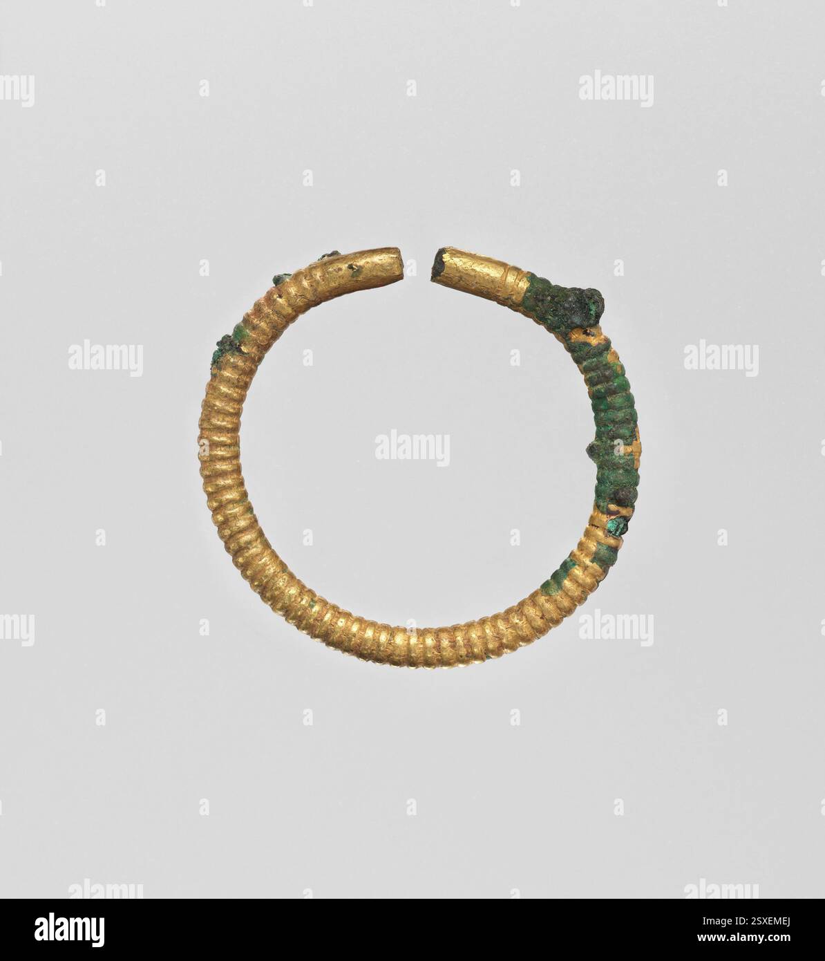 Ancient egyptian jewelry hi-res stock photography and images - Alamy