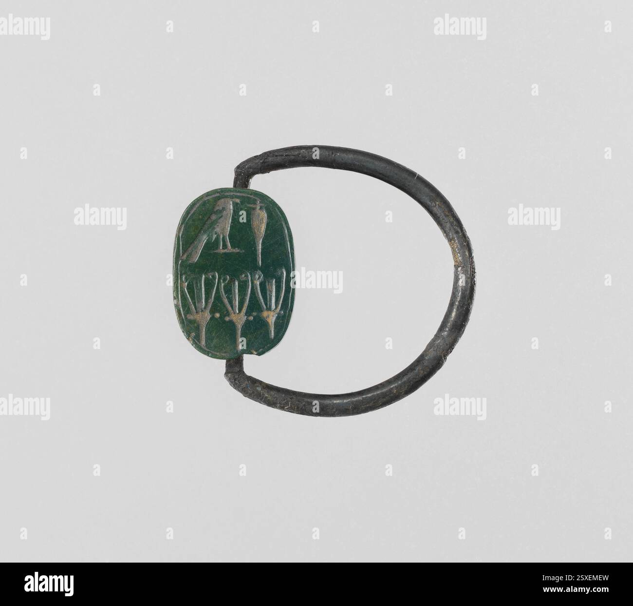 Egyptian burial ring hi-res stock photography and images - Alamy