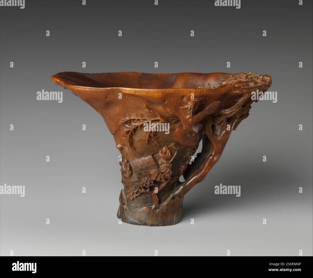 This 18th-century Chinese libation cup, crafted from porcelain, was ...