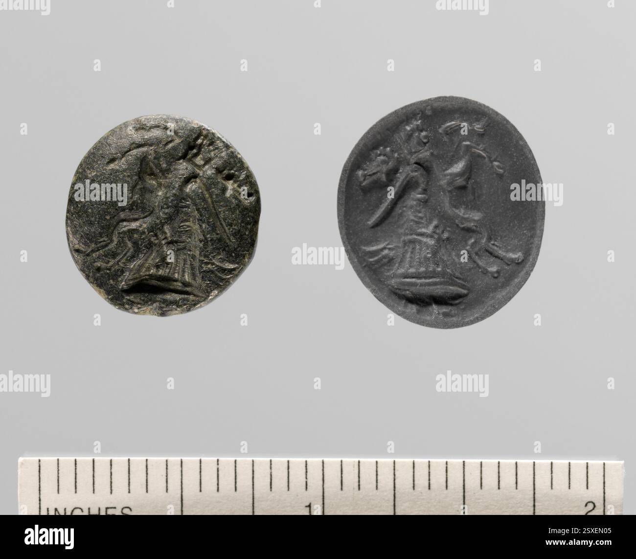 Minoan Lentoid gem (ca. 1525–1450 BCE), carved from serpentine ...