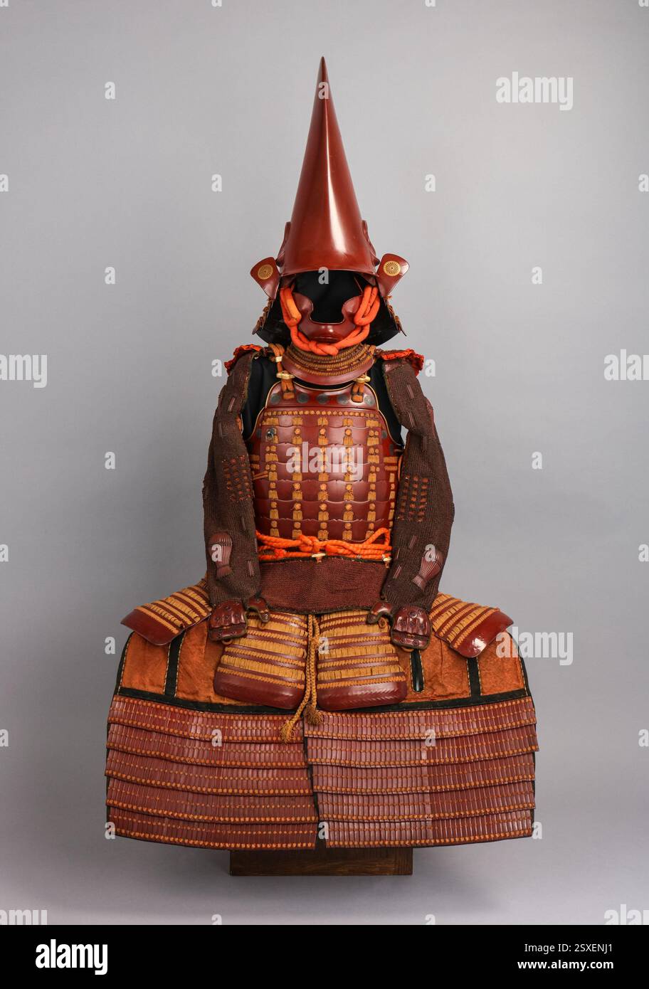 This armor, belonging to the Akazonae troop formation, is characterized ...