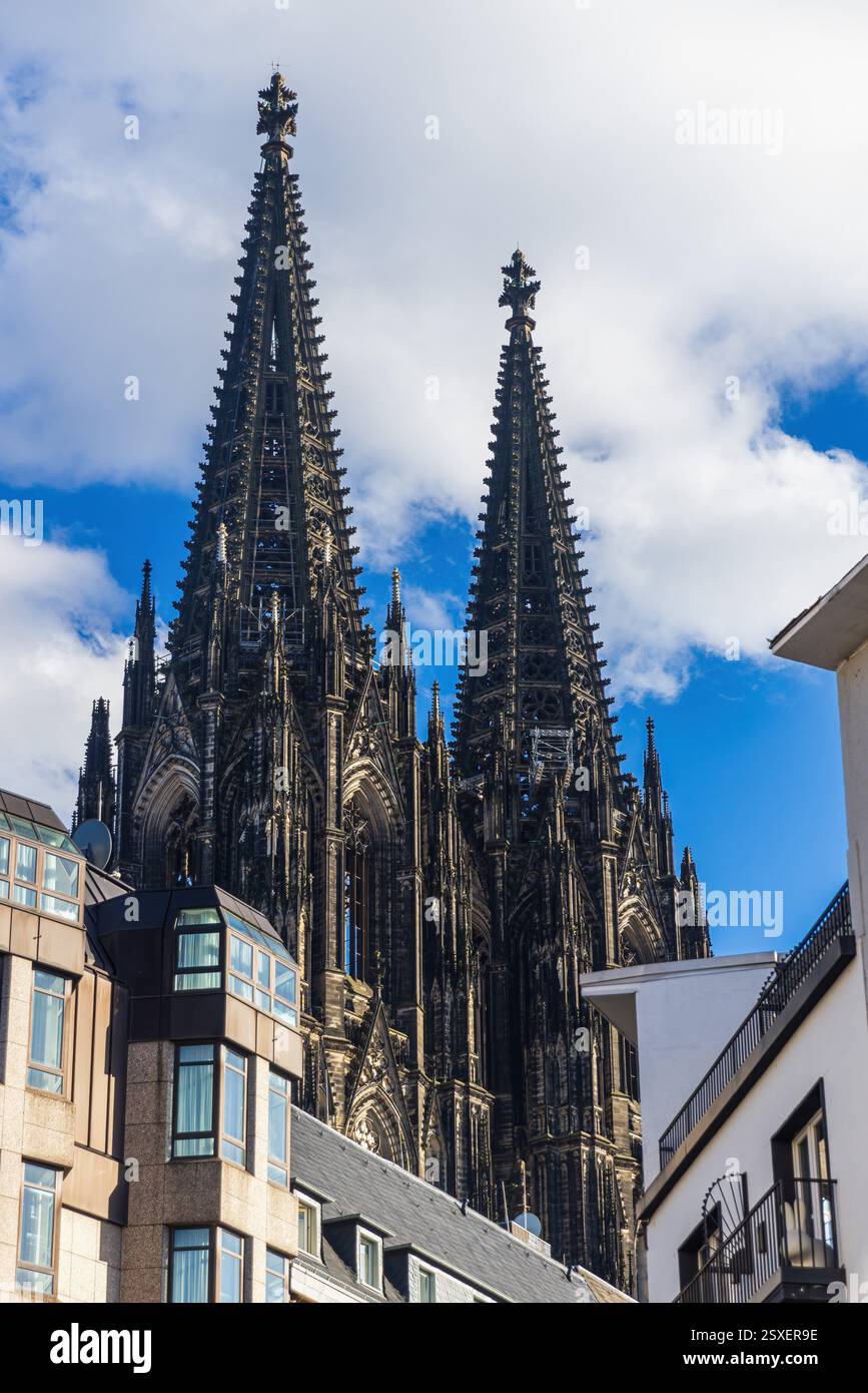 Cologne medieval architecture hi-res stock photography and images - Alamy