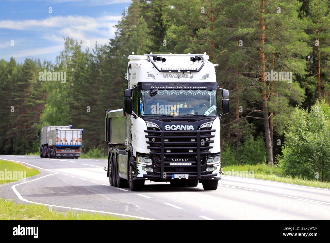 Scania r660 hi-res stock photography and images - Alamy
